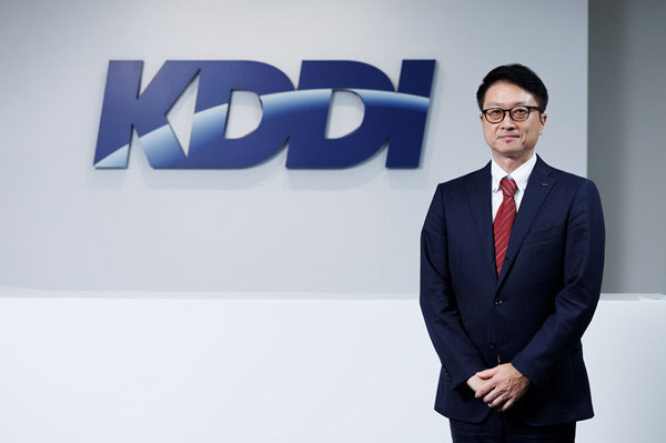 【AD】KDDIがグループ会社に推進した経営管理DX：日経ビジネス電子版