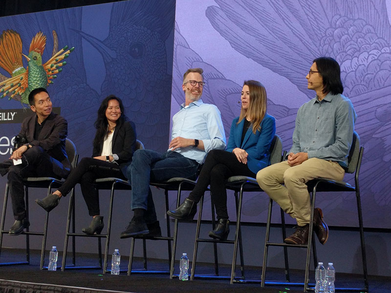 シリコンバレーではデザイナーが重役を務める：日経ビジネス電子版